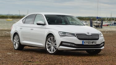 Skoda superb iv 2021 store